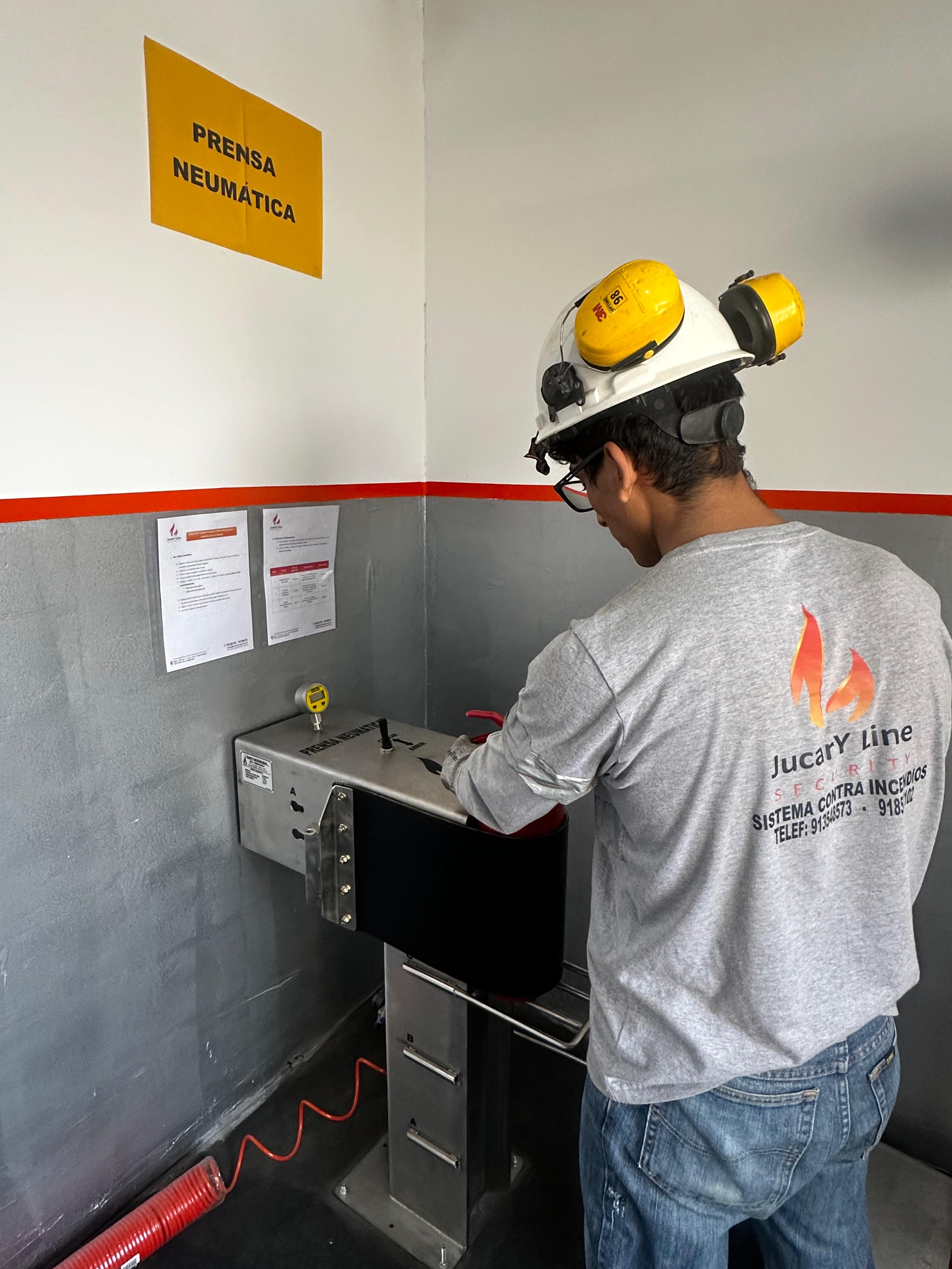 Mantenimiento de Extintores – Jucary Security Line